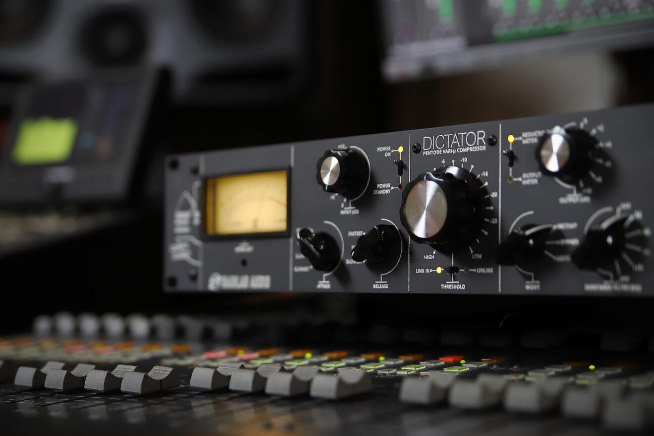 About Gainlab Audio – Professional Audio Equipment & Analog Innovation