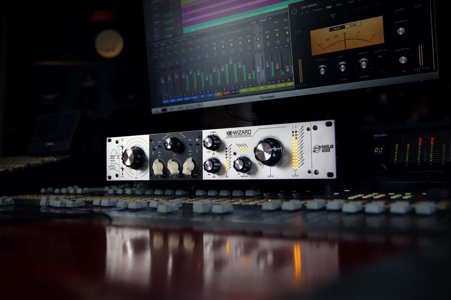 WIZARD - Stereo Valve Saturator - Gainlab Audio